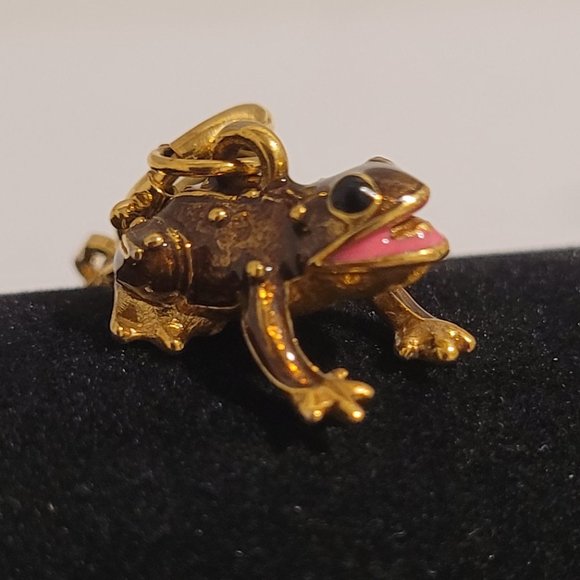 Joan Rivers | Jewelry | Joan Rivers Noahs Ark Enamel Frog Charm W Gold ...